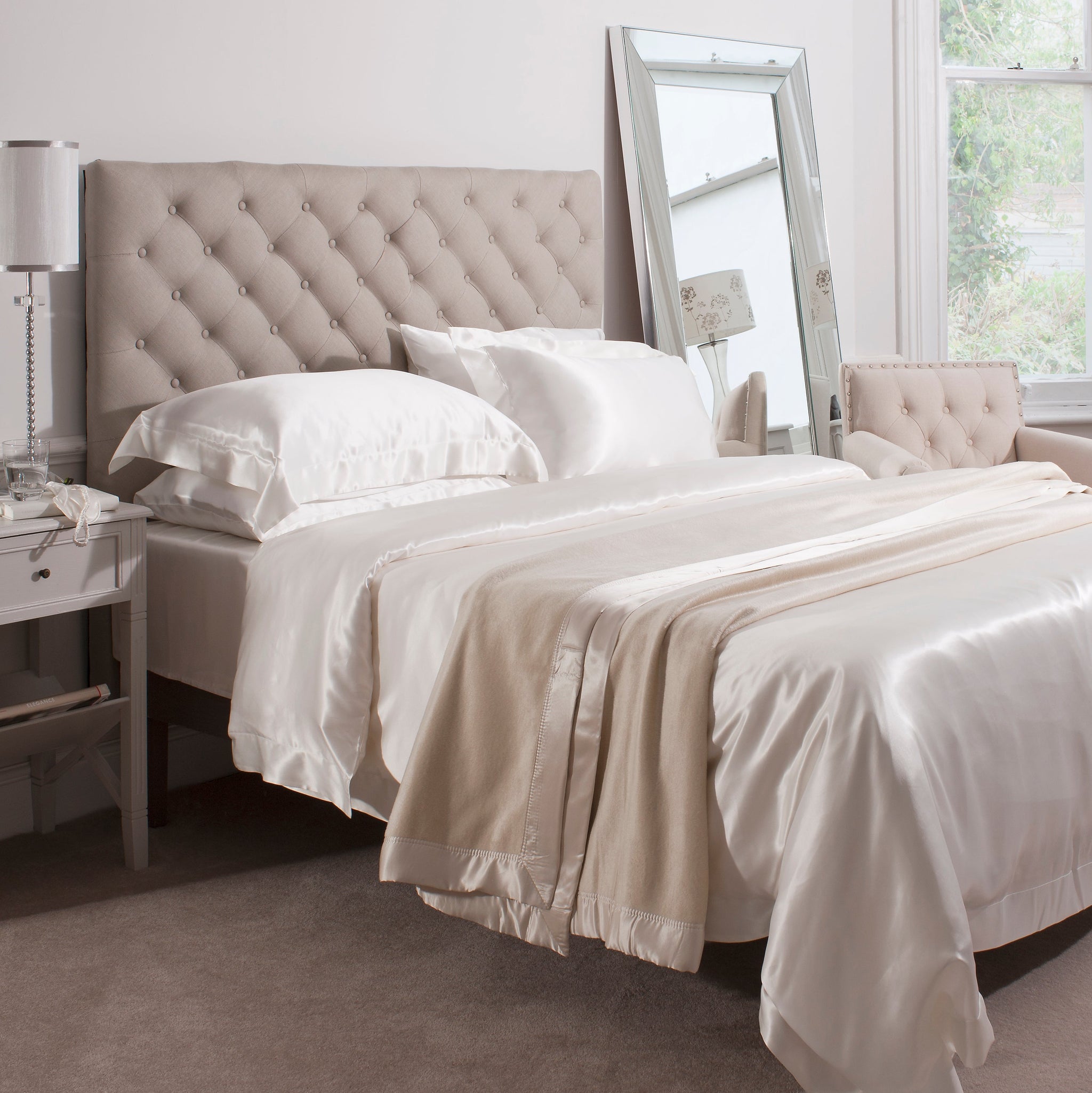 Silk Bed Linen | Luxury Sheets & Bedding Sets | Jasmine Silk