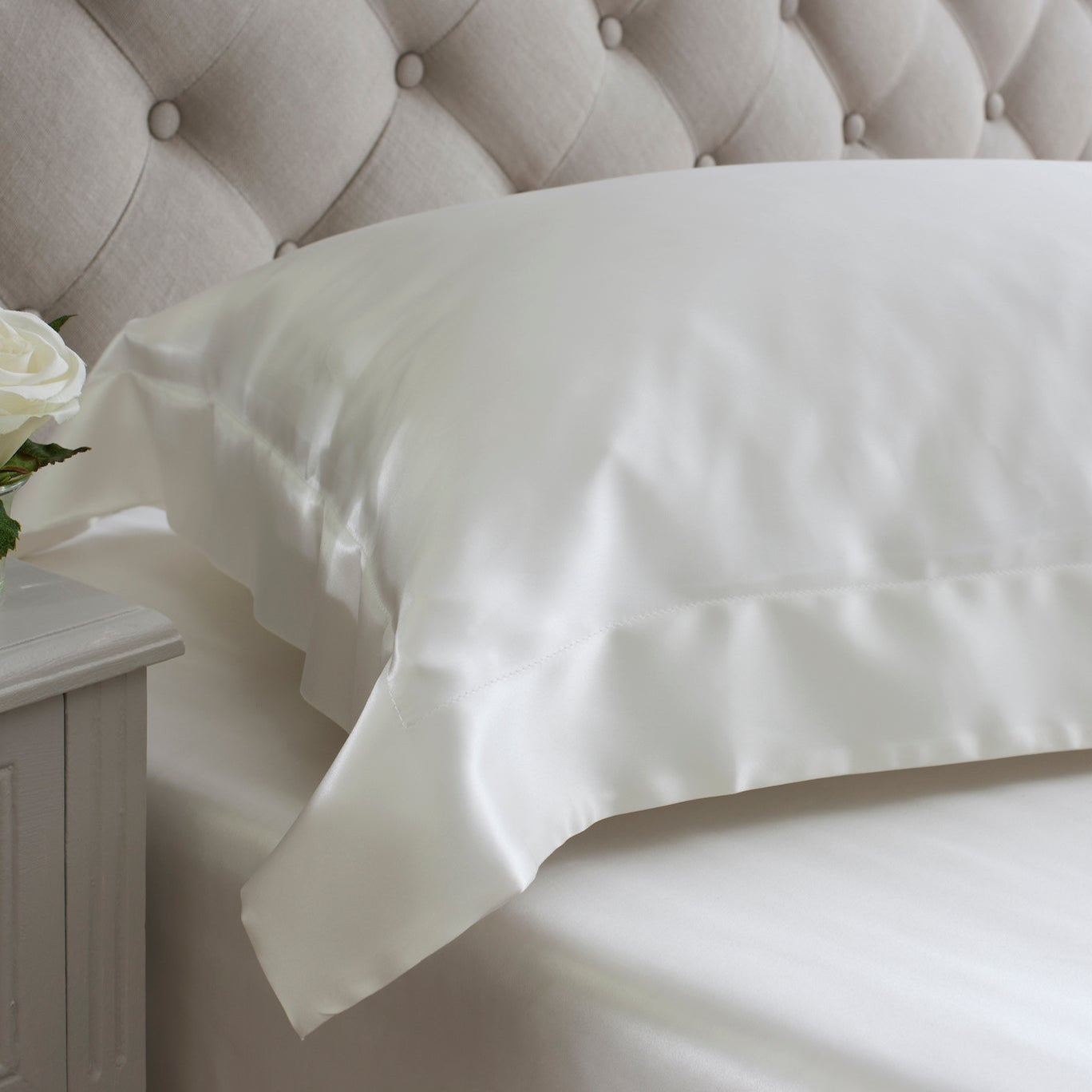 Ivory Boudoir Oxford Silk Pillowcase | Jasmine Silk